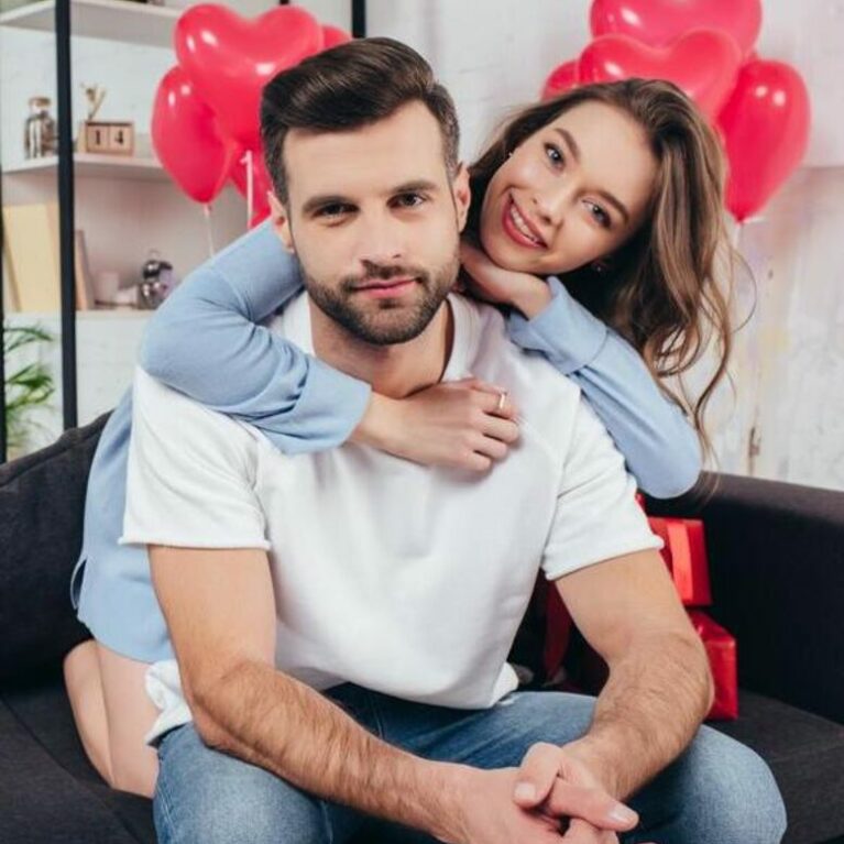 Best Headline for Dating Sites Profiles - List Examples